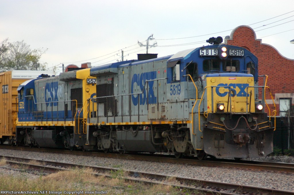 CSX 5819